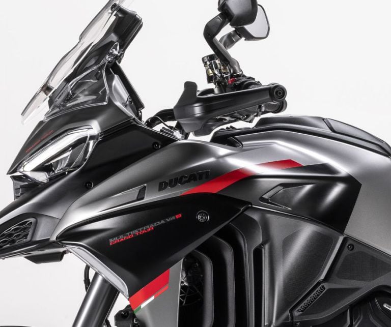 Book a Course | Sweet Lamb Ducati Riding Experience